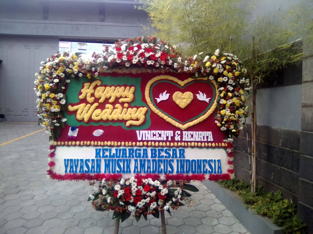 Bunga Papan Ucapan Happy Wedding BPWH-95003 - Toko Bunga Bandung ...